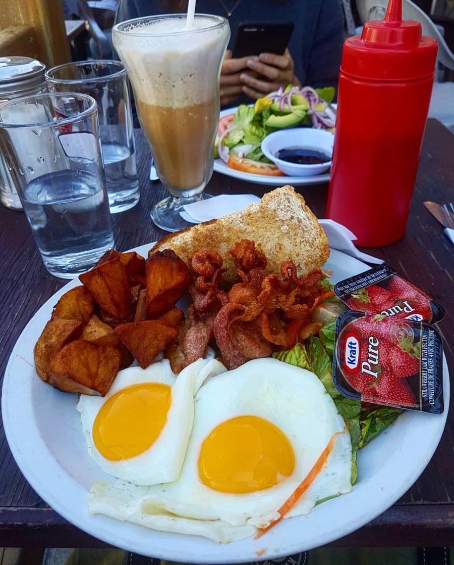 The 18 Best Cheap Eats In Toronto For $6 Or Less