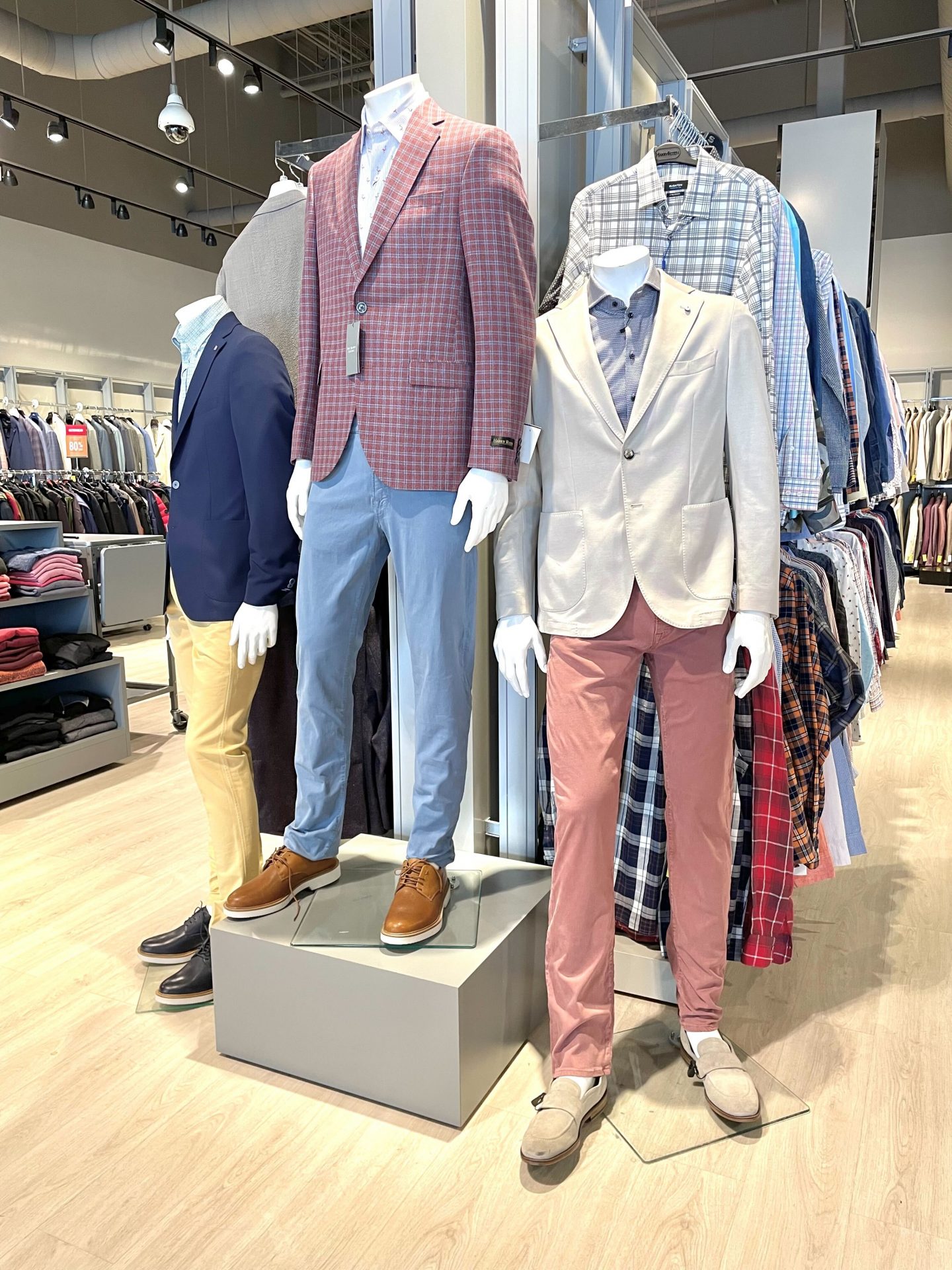The Outlet Harry Rosen Summer Clearance Sale | StyleDemocracy