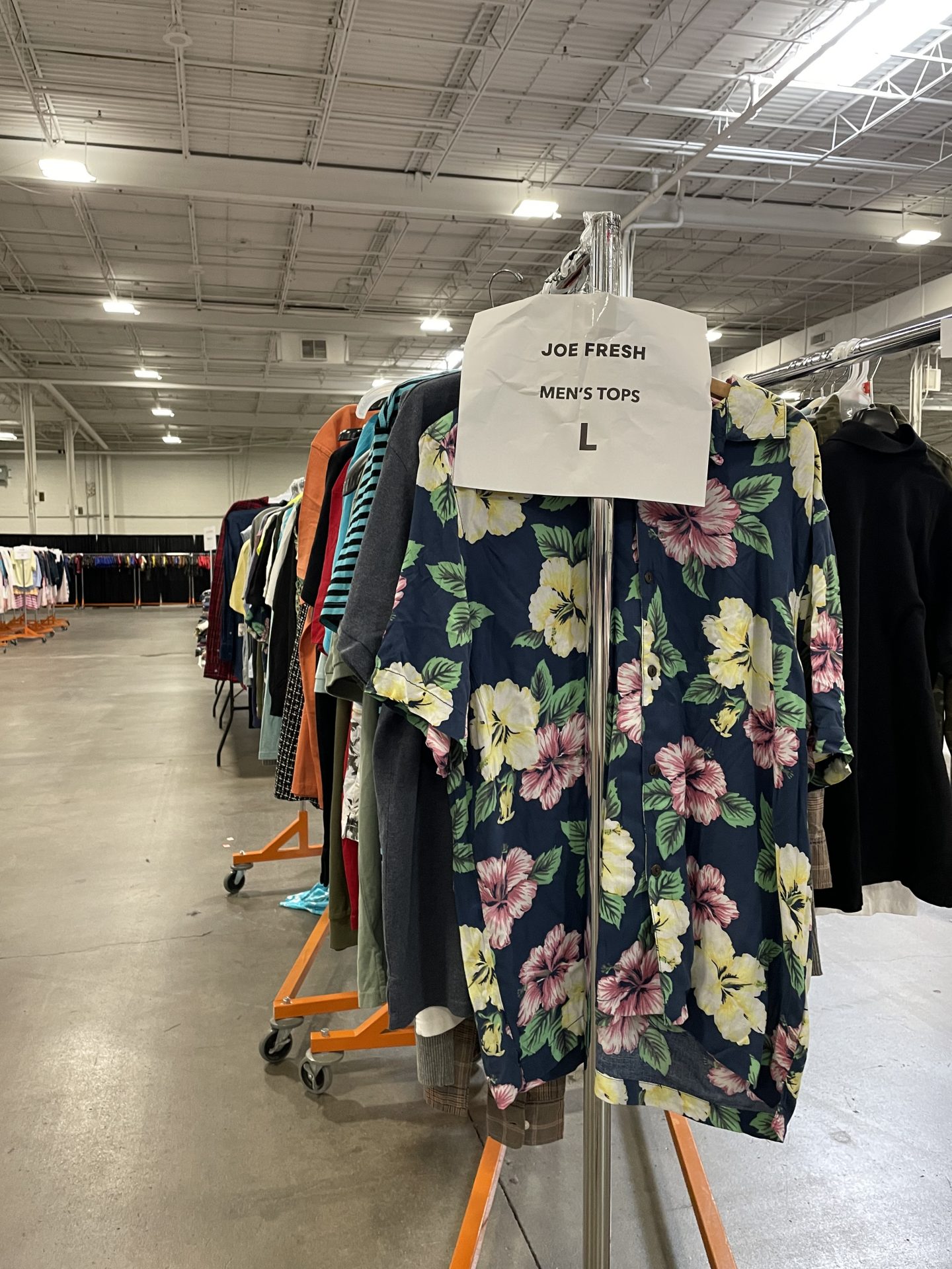 SaleSpy: Take A Look At The Massive Joe Fresh Warehouse Sale