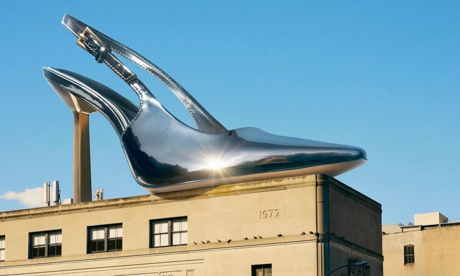 14 Canadian Online Outlet Stores To Take Advantage Of