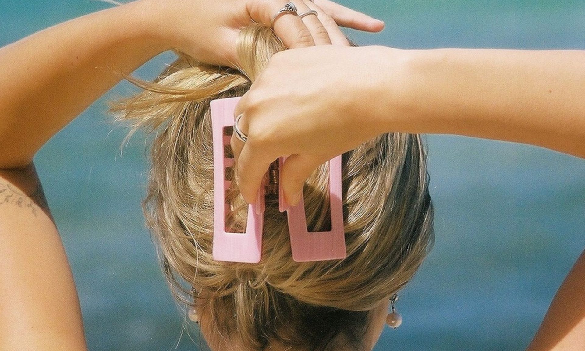 8 Easy Hairstyles That Are Perfect For Summer
