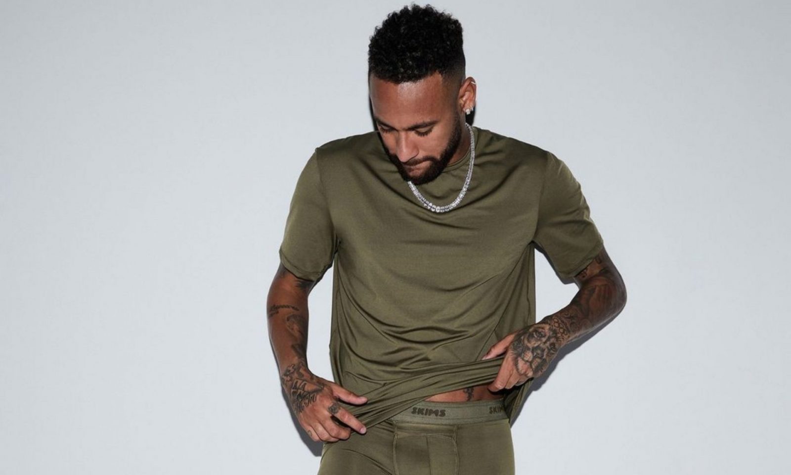 Roots Just Opened a Customization Lab in Toronto